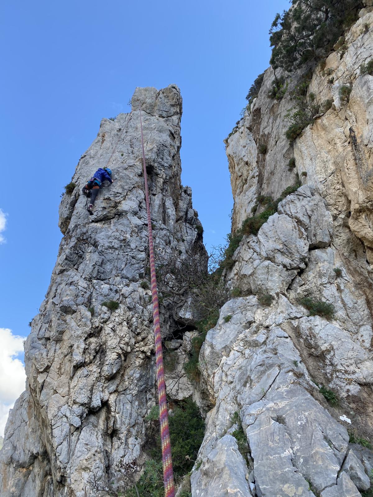 Discover Sardinia: A winter paradise for climbers and beach lovers | OCÚN