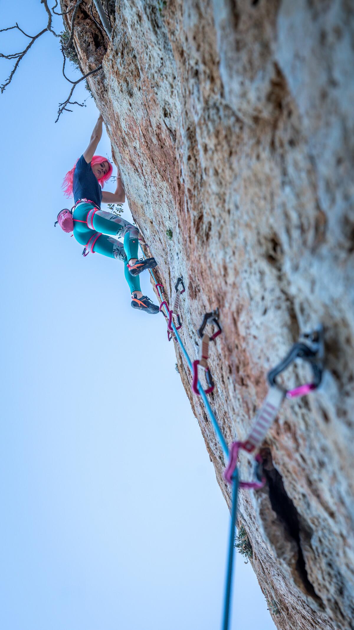 Raven: Smooth Clips, No Distractions – Just Pure Climbing | OCÚN