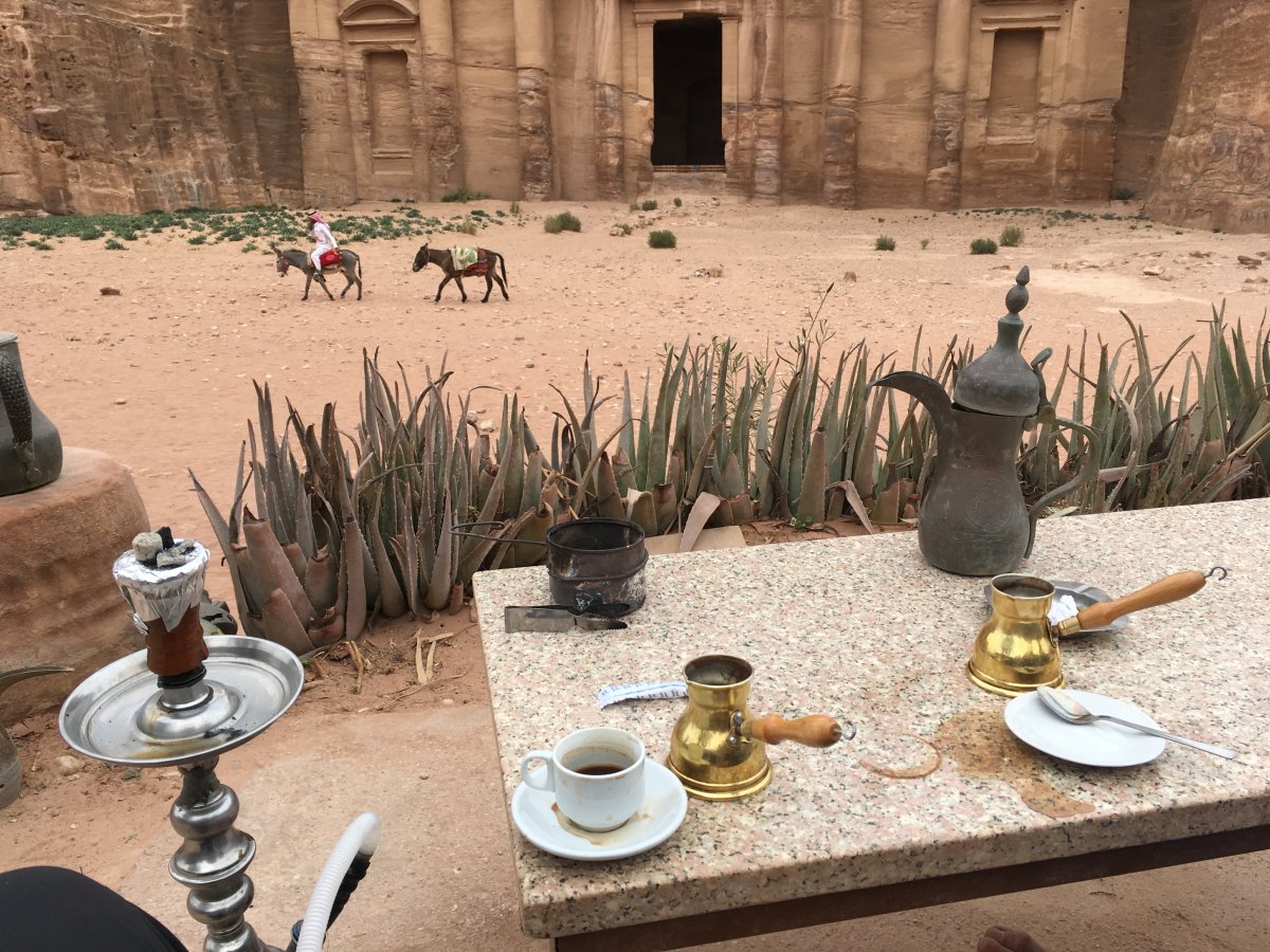 Wadi Rum: Desert Climbing Romance with a Hint of Cardamom | OCÚN