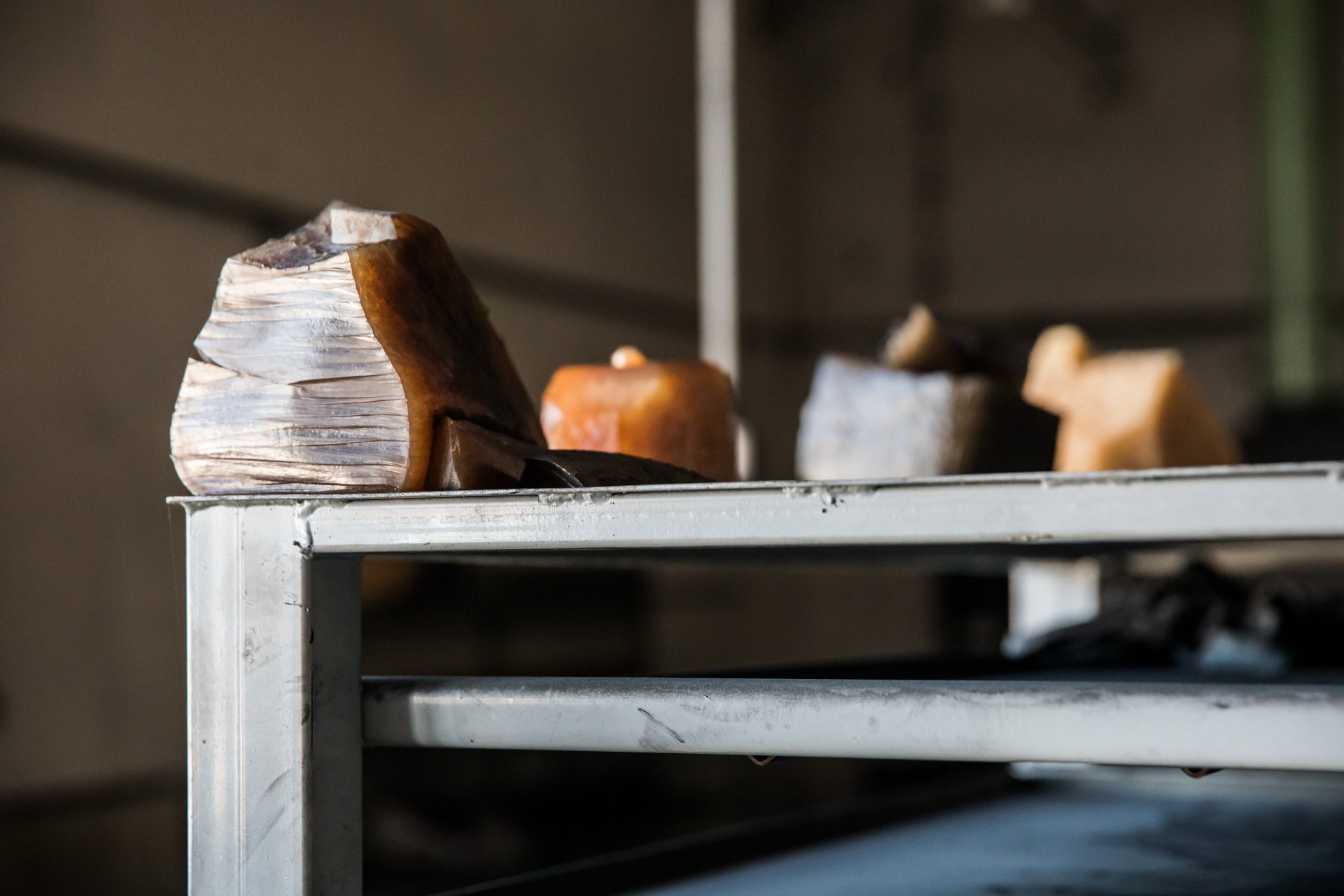 How the sticky rubber is made | OCÚN