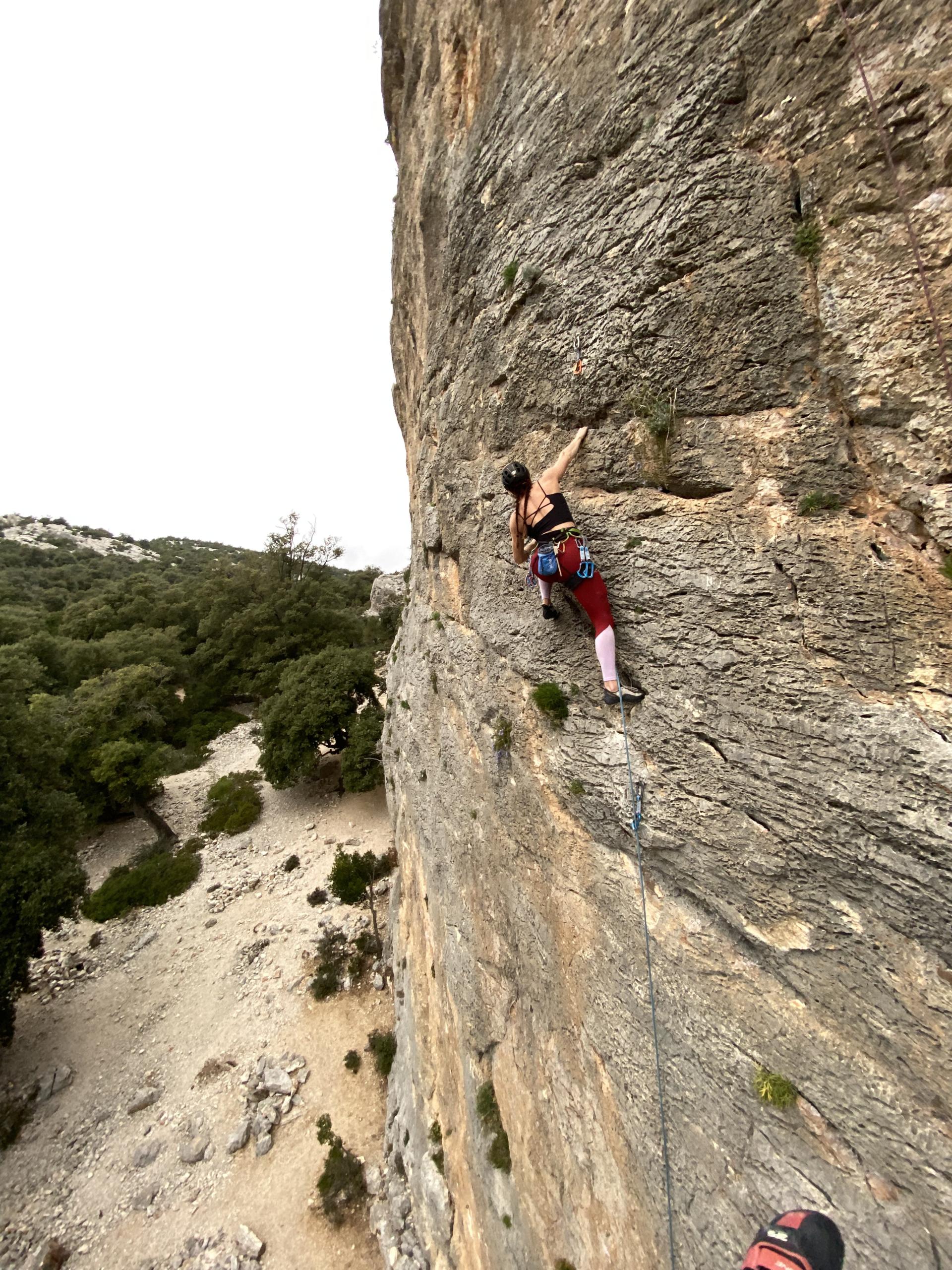 Discover Sardinia: A winter paradise for climbers and beach lovers | OCÚN